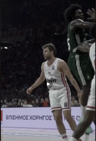 Video-Αποκάλυψη – Οι φάσεις που ο Τζόουνς χτυπάει δύο φορές τον Ναν και ...